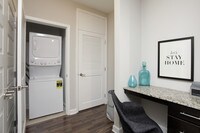 The Terraces at Perkins Rowe Apartments | Baton Rouge, LA Apartments